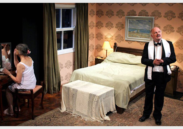 Tower Theatre Company : Bedroom Farce